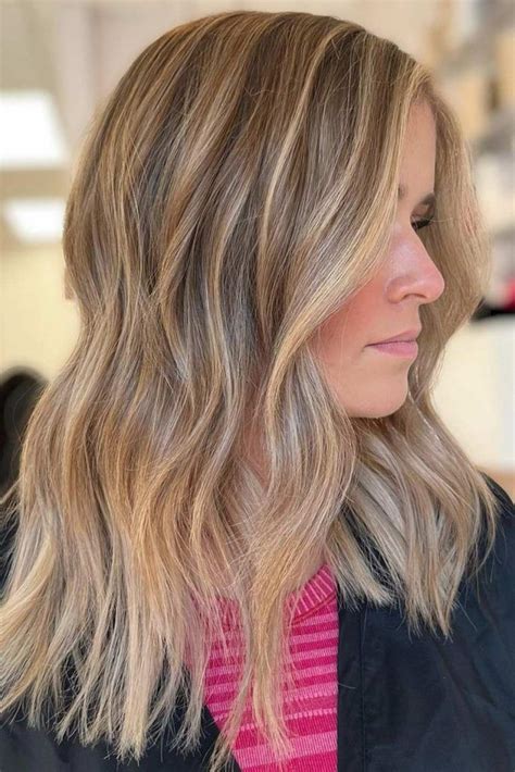 Trendy Blonde Hair Colors And Several Style Ideas To Try In Dark