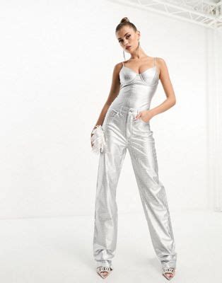 Naked Wardrobe Ensemble Imitation Cuir Avec Body Corset Et Pantalon