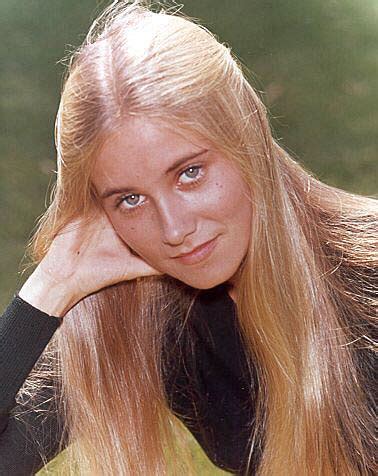 The Official Maureen McCormick Fan Club Website