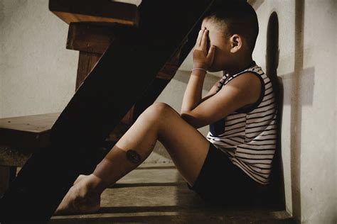 10 consecuencias del abandono paterno Eres Mamá