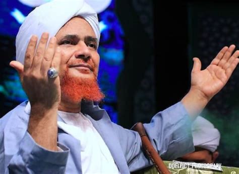 Profil Habib Umar Bin Hafidz Ulama Besar Yaman Yang Berdakwah Ke