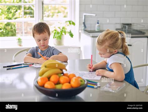 Disegno Di Fratelli Immagini E Fotografie Stock Ad Alta Risoluzione Alamy
