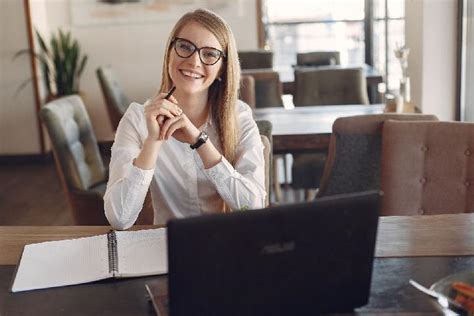 8 Tips Menjadi Pengusaha Sukses Di Usia Muda Bisnis Tempo Co