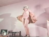 Kathy Hilton Desnuda En Escape To Passion