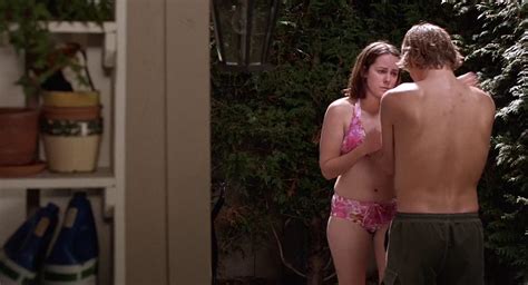 Jena Malone Sexy Saved 2004