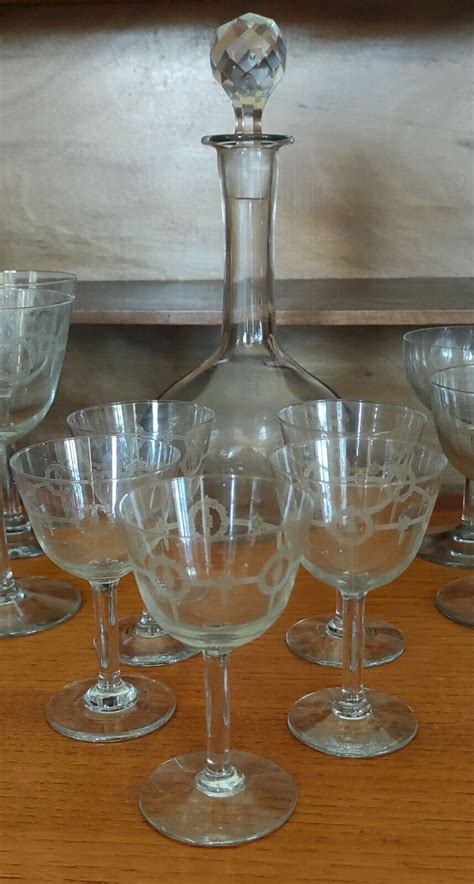 Service carafe Verres Anciens Cristal gravé art de la table ancien