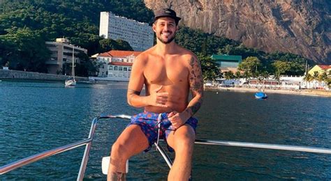 Bbb Ap S Grave Acidente De Carro Rodrigo Mussi Passa Por Cirurgia
