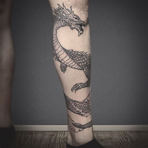 Pin de Selçuk Kalaman SK em Tattoowork Tatuagem de dragão Boas