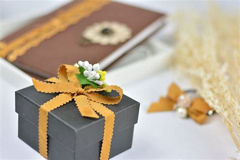 37 Kado Pernikahan Unik Dan Bermanfaat Yang Berkesan Untuk Sahabat Dari