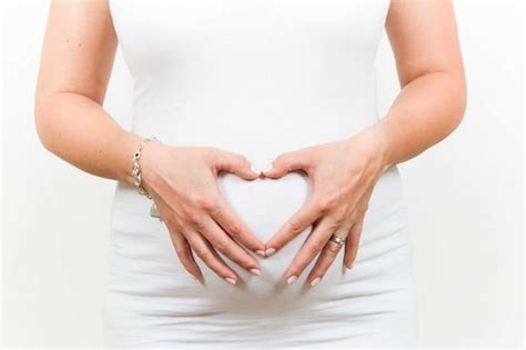 Atención prenatal Primera visita al ginecólogo NaturaBb