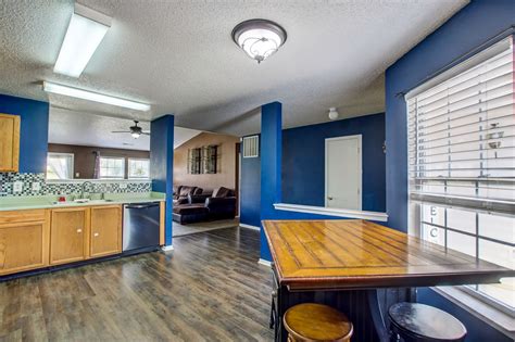 468 Parkview Dr Danville IN 46122 ShowingTime Listing Media Services