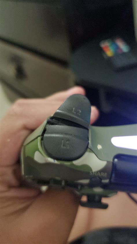 broken controller is there any way to fix it before i buy a new one r ps4
