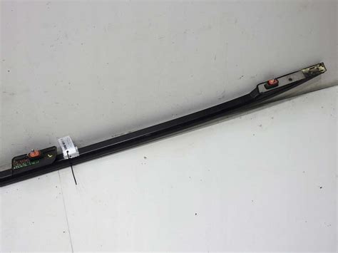 RELING DACHOWY LEWY MERCEDES W212 KOMBI Shrot Pl