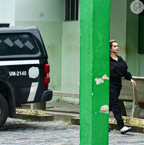 Foto Deolane Bezerra Est Isolada Em Cela Da Col Nia Penal Feminina De