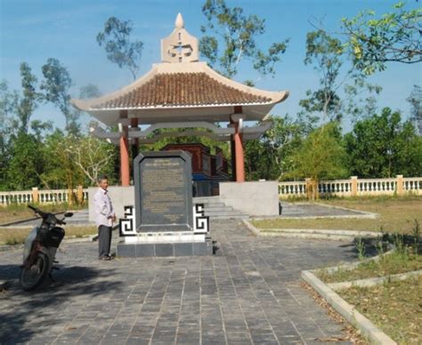 Dân trí vẫn là đáp án cho bài toán Việt Nam Phạm Phú Khải THÔNG LUẬN