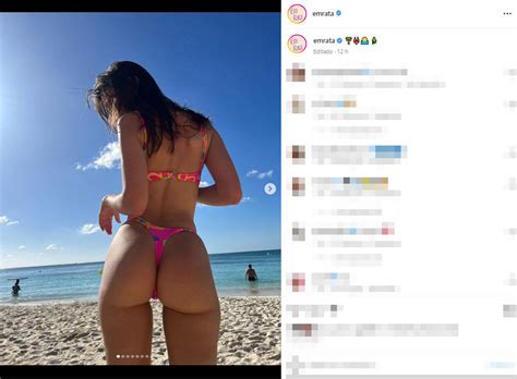 Emily Ratajkowski Da La Bienvenida A 2023 Presumiendo De Culo En La