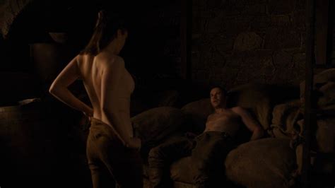 Les Images De Maisie Williams Nue Dans Game Of Thrones Whassup