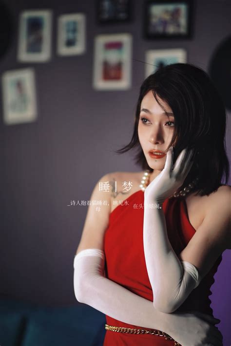 Daisy 以柔 on Twitter RT xixi0804 女人最美的姿态莫过于别人以为你转身是擦眼泪而你却是转了身涂了口红补
