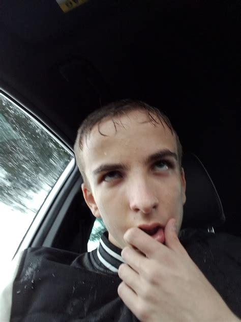 Godiod On Twitter Kurwaaaa Lubi Ulew I Jak Poci G Sp Nia Si