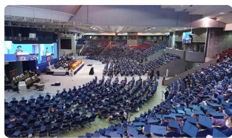 Itb Mewisuda Orang Pertama Kalinya Secara Luring News On Rcti