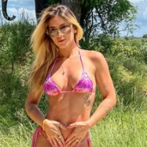 Polêmica Andressa Urach rasga o verbo e expõe ex marido