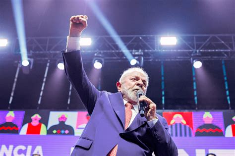Lula fala que ITA no Ceará é dívida de gratidão e celebra a educação