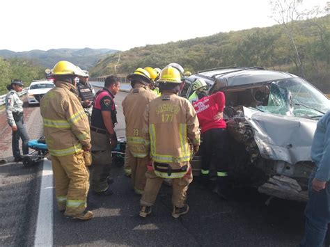 Hombre Queda Prensado Tras Chocar Su Veh Culo Contra Un Tr Iler De