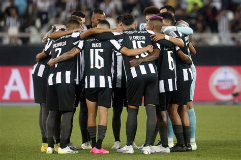 Palmeiras Diminui Vantagem Para O Botafogo Veja Tabela Atualizada