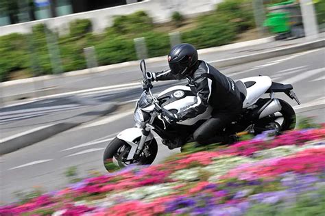 2014 Ducati Monster 696 Review