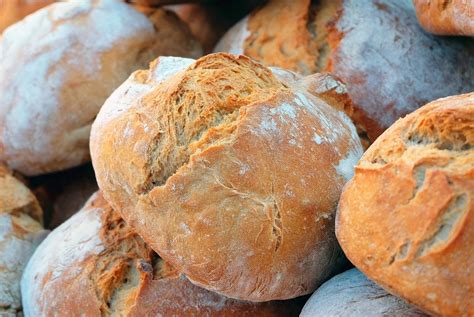 Zelf Brood Bakken In De Oven Of Broodbakmachine Sofie Lambrecht