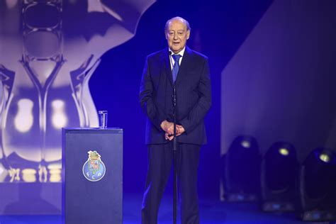 Pinto da Costa reforça posição na SAD Portal dos Dragões