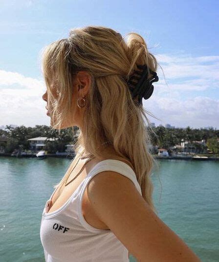 Como usar piranha de cabelo acessório tendência absoluta em 2021