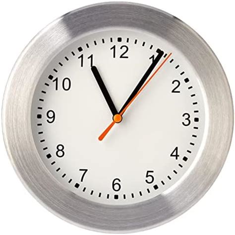 Amazon De Tfa Dostmann Analoge Wanduhr Mit Sekundenzeiger