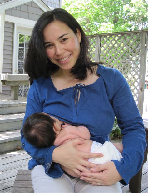If You Are Breastfeeding And Need To Introduce A Bottle This Info Will Be Helpful Explains