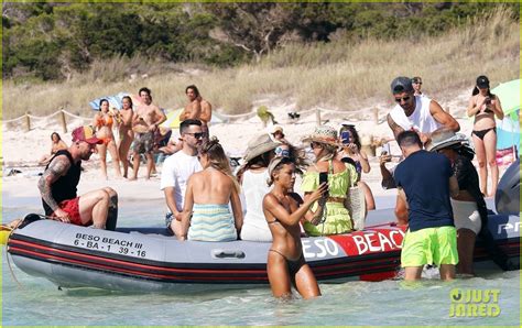 Lionel Messi Soaks Up The Sun During Yacht Trip With Friends In Spain