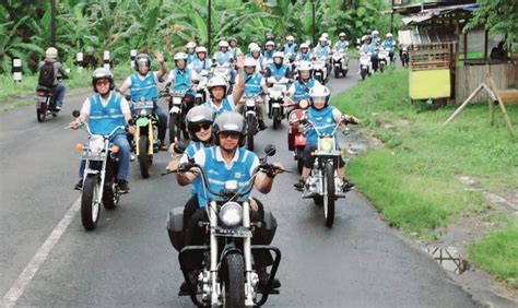 PLN Sosialisasikan Kendaraan Listrik Gelar Konvoi Motor Konversi