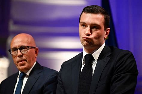 Législatives le RN toujours largement en tête des intentions de vote