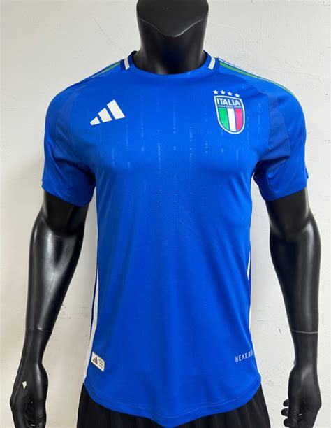 Maillots Italie Euro 2024 prédictions en images