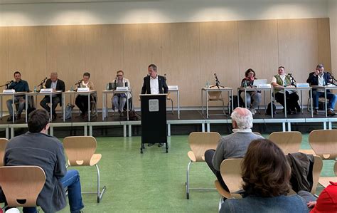 Dr Felix Schwenke im Dialog mit Bürgerinnen und Bürgern Offenbach Live
