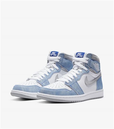 Air Jordan 1 Hyper Royal Release Date Nike SNKRS