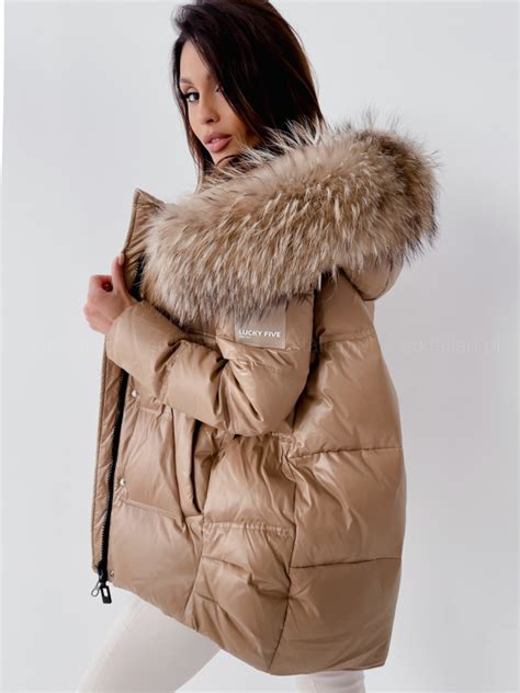 Kurtka Puchowa ROYAL FUR Beige Z Naturalnym Jenotem So Italian