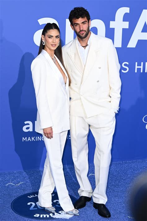 Melissa Satta E Matteo Berrettini In Completo Bianco All Amfar