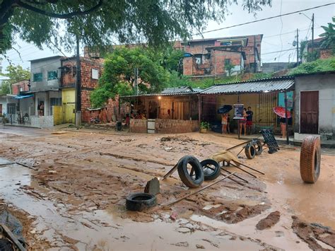 Manaus registra vários pontos de alagamento após forte chuva veja vídeos