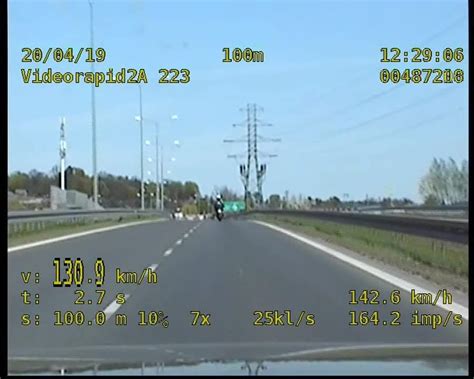 Pirat drogowy na obwodnicy Grudziądza Motocyklem pędził 130 km h w