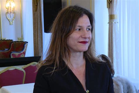 Milena Marković Pioni naoružani tastaturama sude i seku glave Autonomija