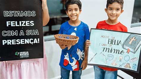 Mostre a sua Bíblia e ganhe um mimo biblia trend igreja louvor