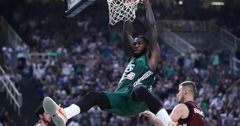 Vidéo Mathias Lessort deux fois dans le top 10 de la première journée