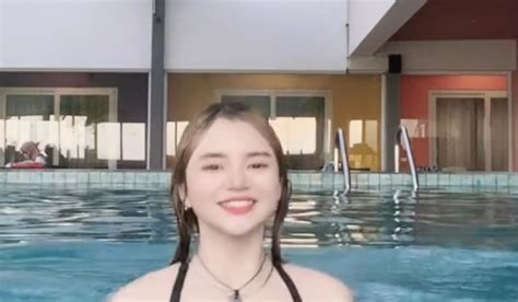 Artis Tik Tok Cantik Yang Meresahkan Di Tahun Ada Yang Basah
