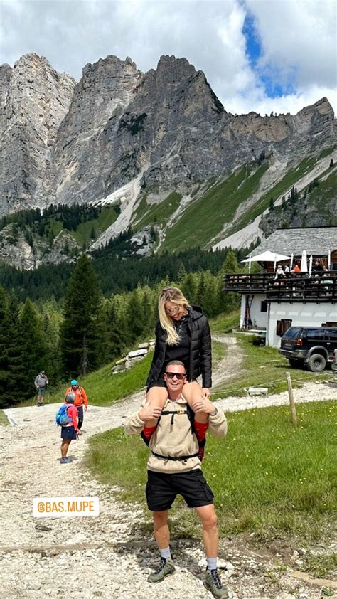 Altro Che Addio Ilary Blasi E Il Fidanzato Bastian Muller Sono