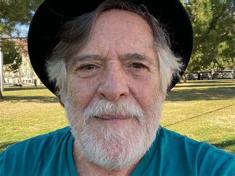 José de Abreu perde vergonha e expõe detalhes de sexo famosas da Globo